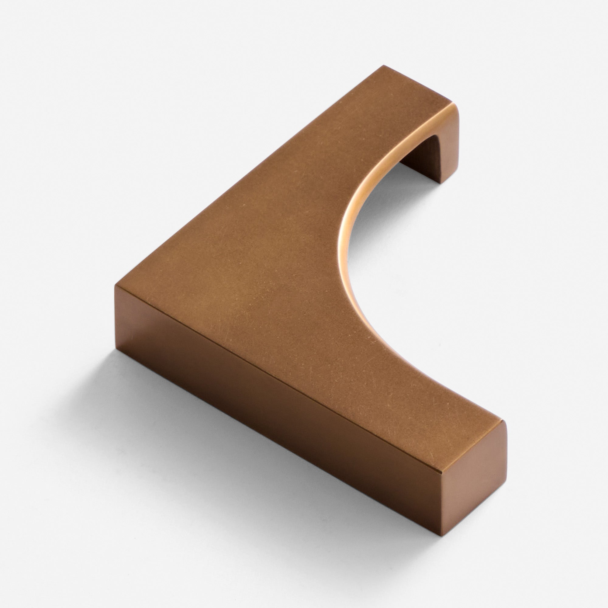 Avalon Corner Cabinet Pull, 4"