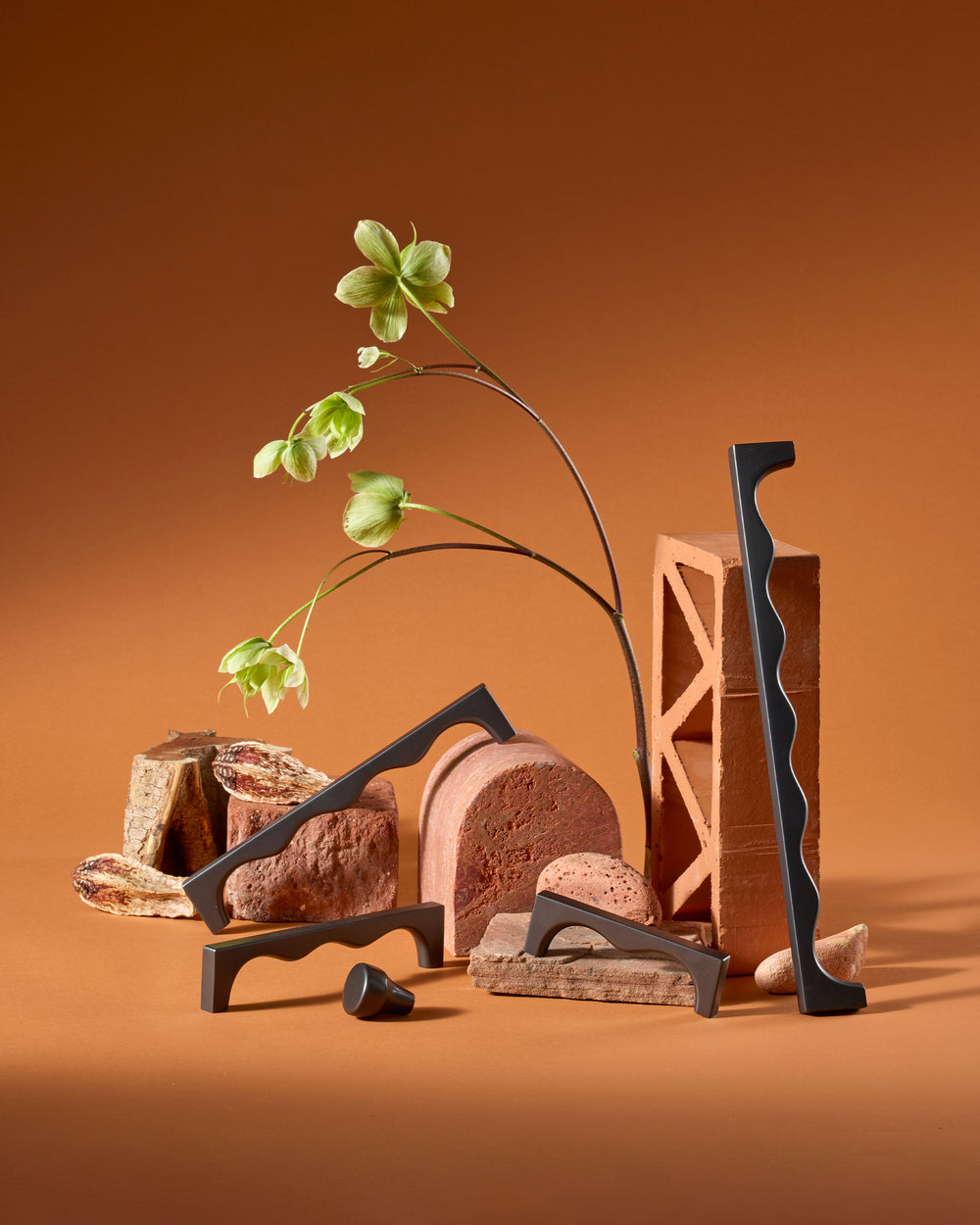 San Diego Hardware - Fine Decorative Hardware
