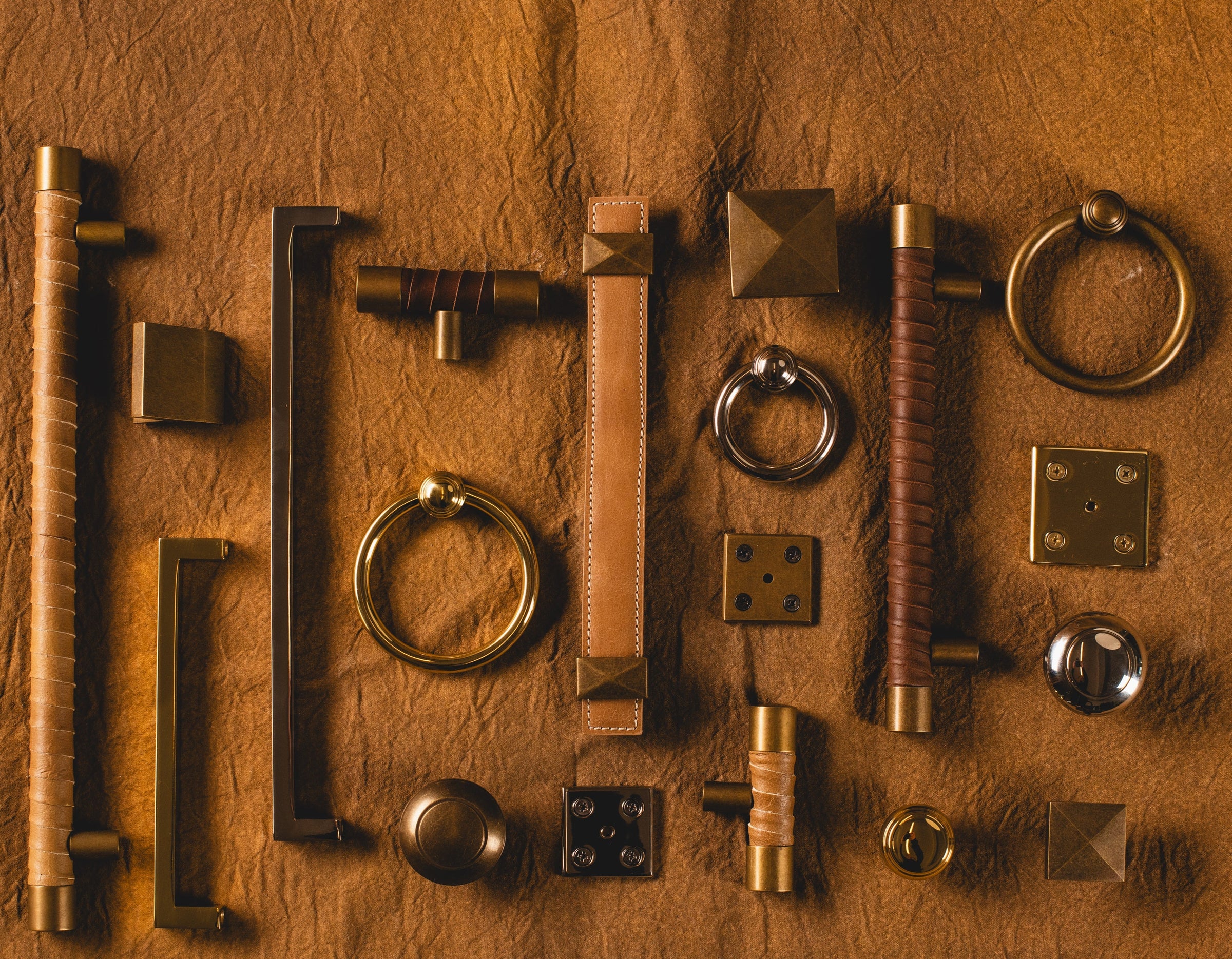 San Diego Hardware - Fine Decorative Hardware